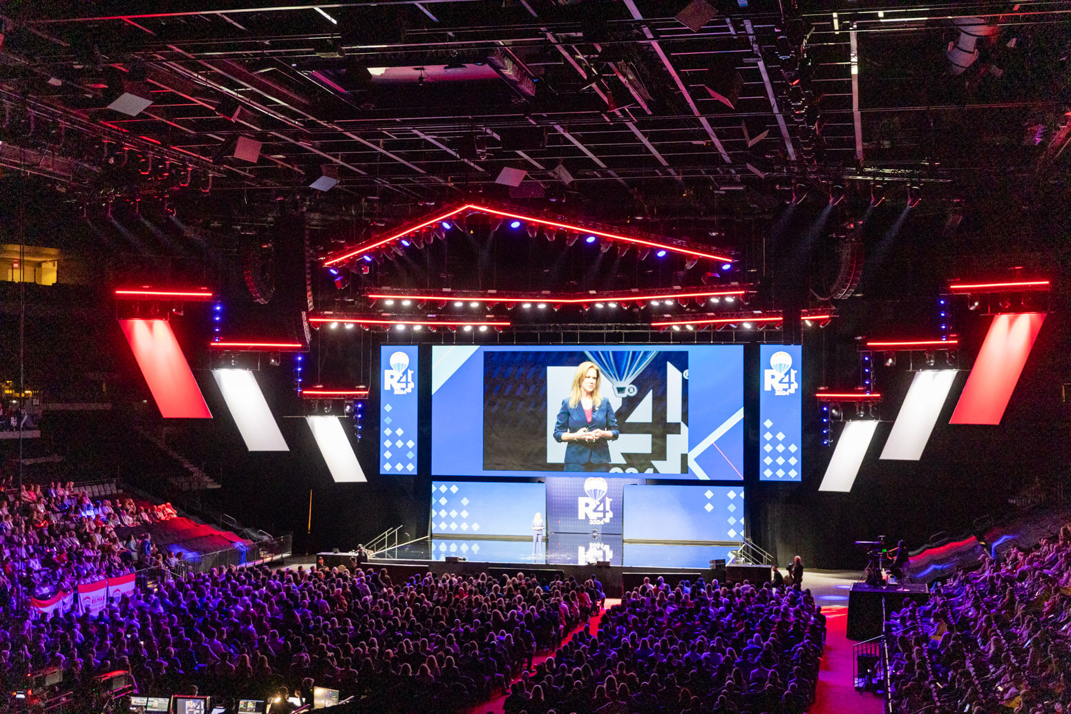 Hey right place, meet the right time. - RE/MAX Canada Franchise